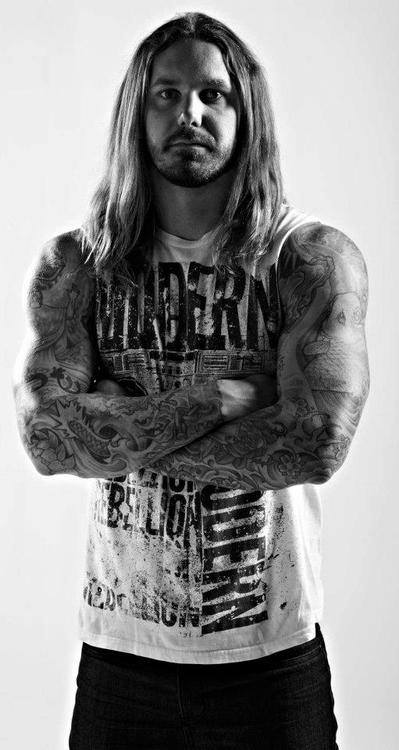 Tim Lambesis: Δημοσιεύει άρθρο για την παρούσα κατάσταση του - Greek Rebels